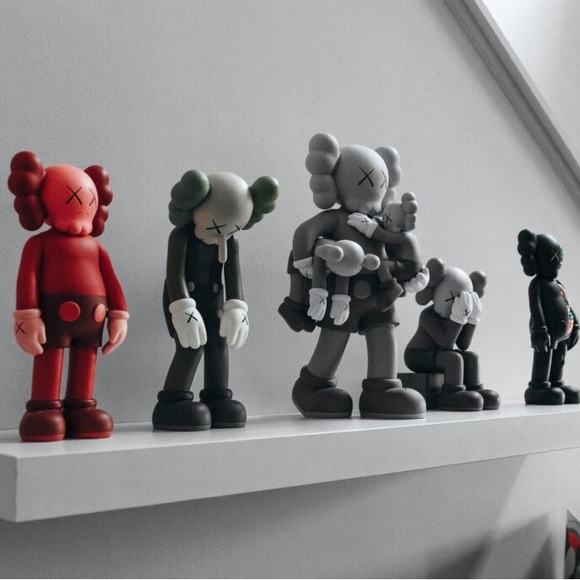KAWS | Accents | Designer Art Custom Hand Poured Bff Kaws Candle Trio ...